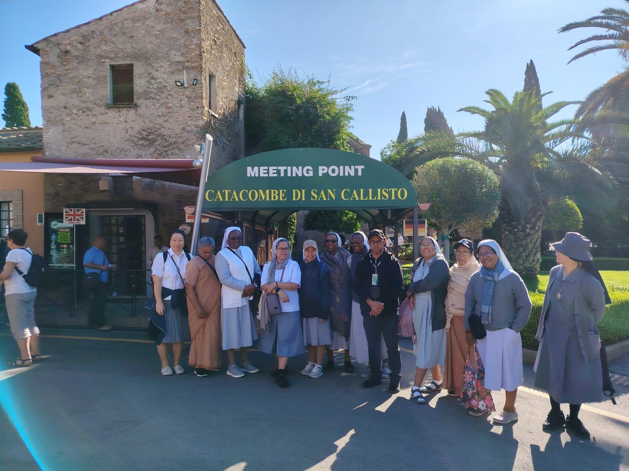 Towards the Light: the Spiritual Journey of the Canossian Sisters in ...